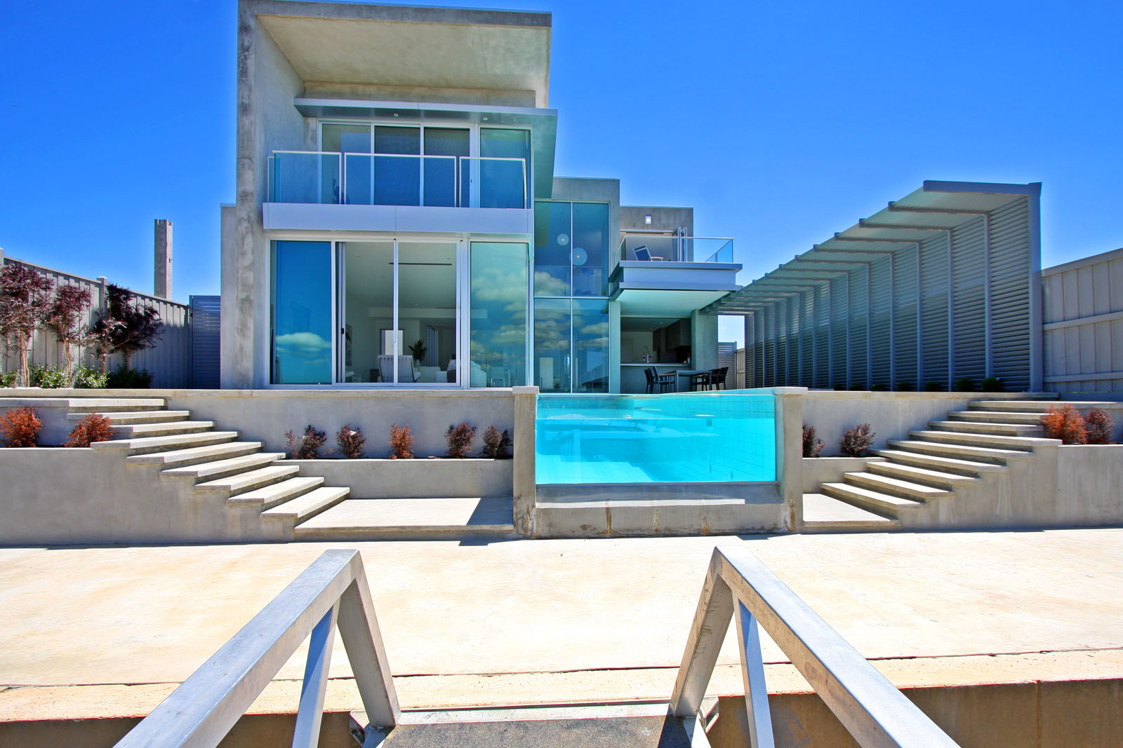 Hollywood Pool With Glass Walls